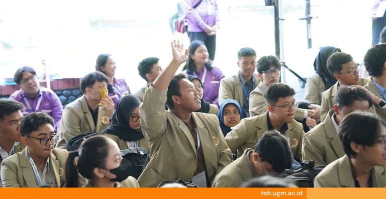 Separuh Mahasiswa Baru FEB UGM 2025 Peroleh Subsidi UKT